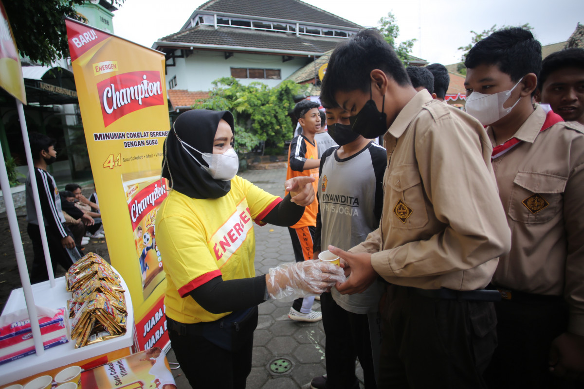 Energen Champion, Minuman Kaya Gizi yang Diproduksi oleh Mayora | SAC ...