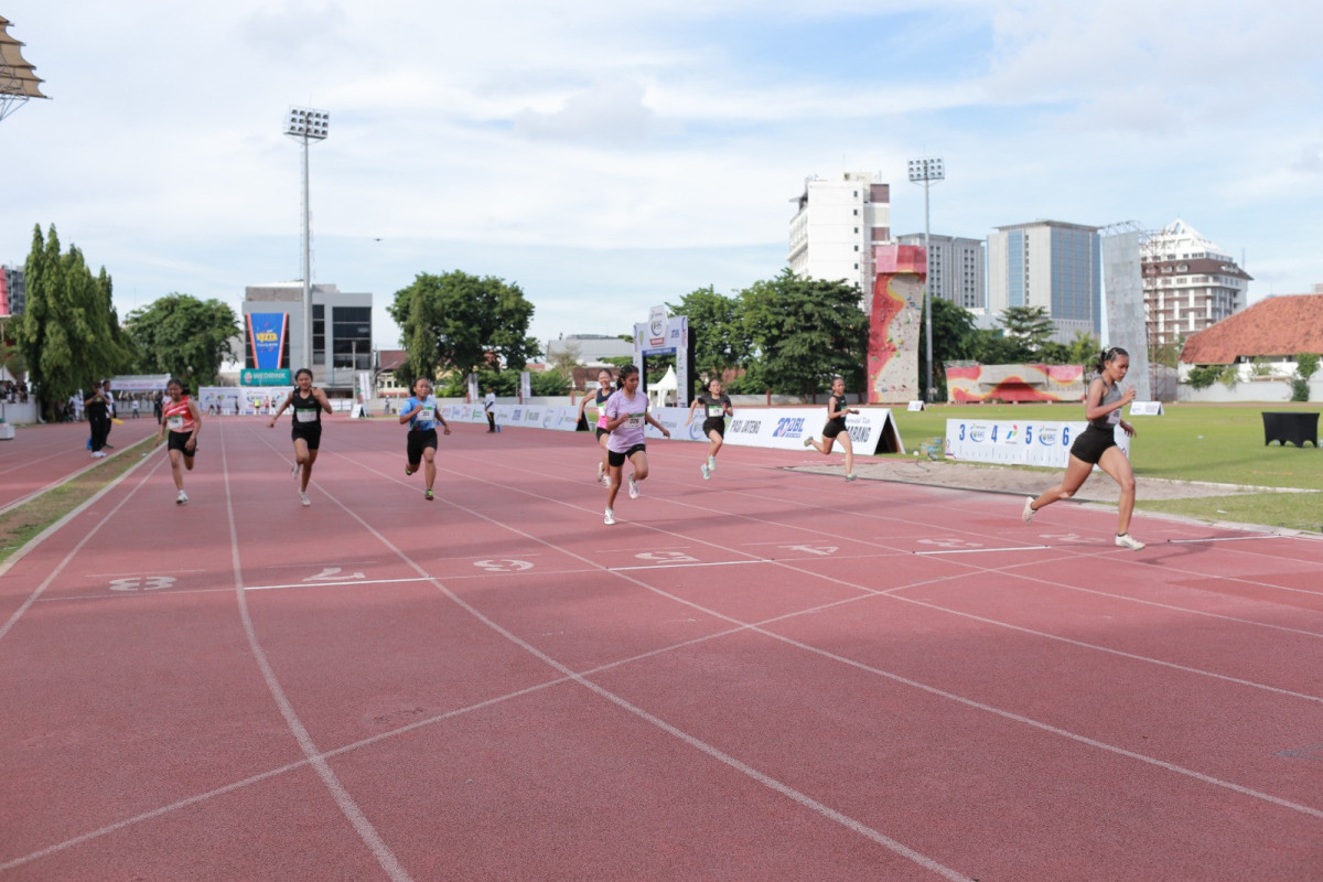 Lutut Lecet, Andira Putri Tetap Paling Cepat di Nomor Sprint SAC ...